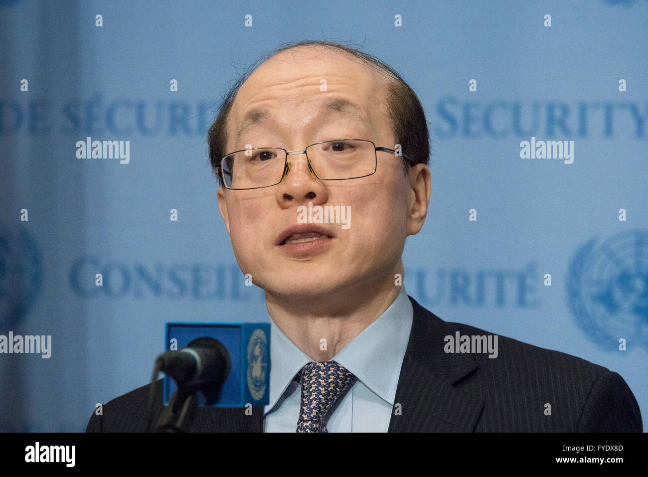 Permanent representative of china to the united nations hi-res stock ...