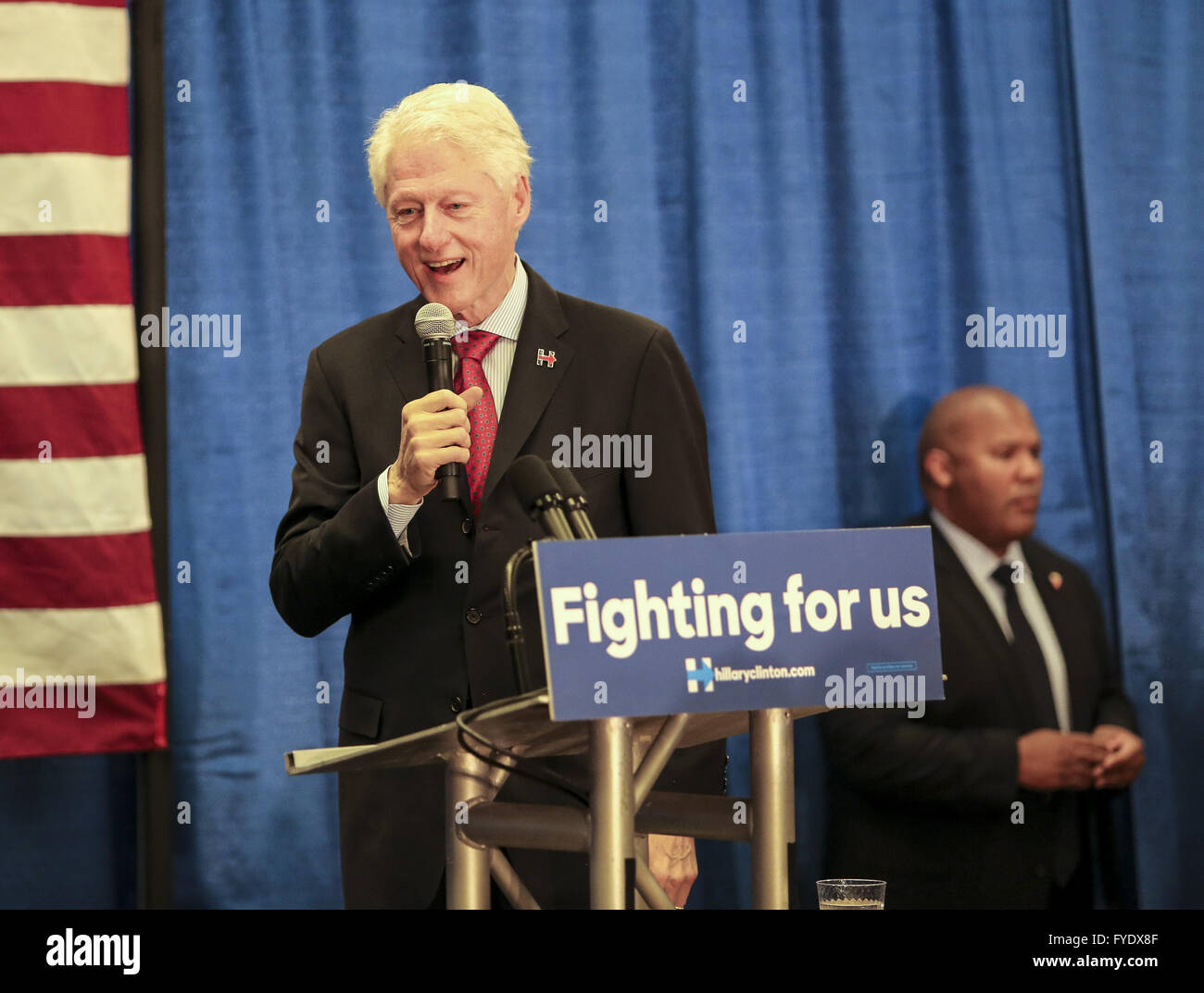 Indianapolis, Indiana, USA. 25th Apr, 2016. President BILL CLINTON ...