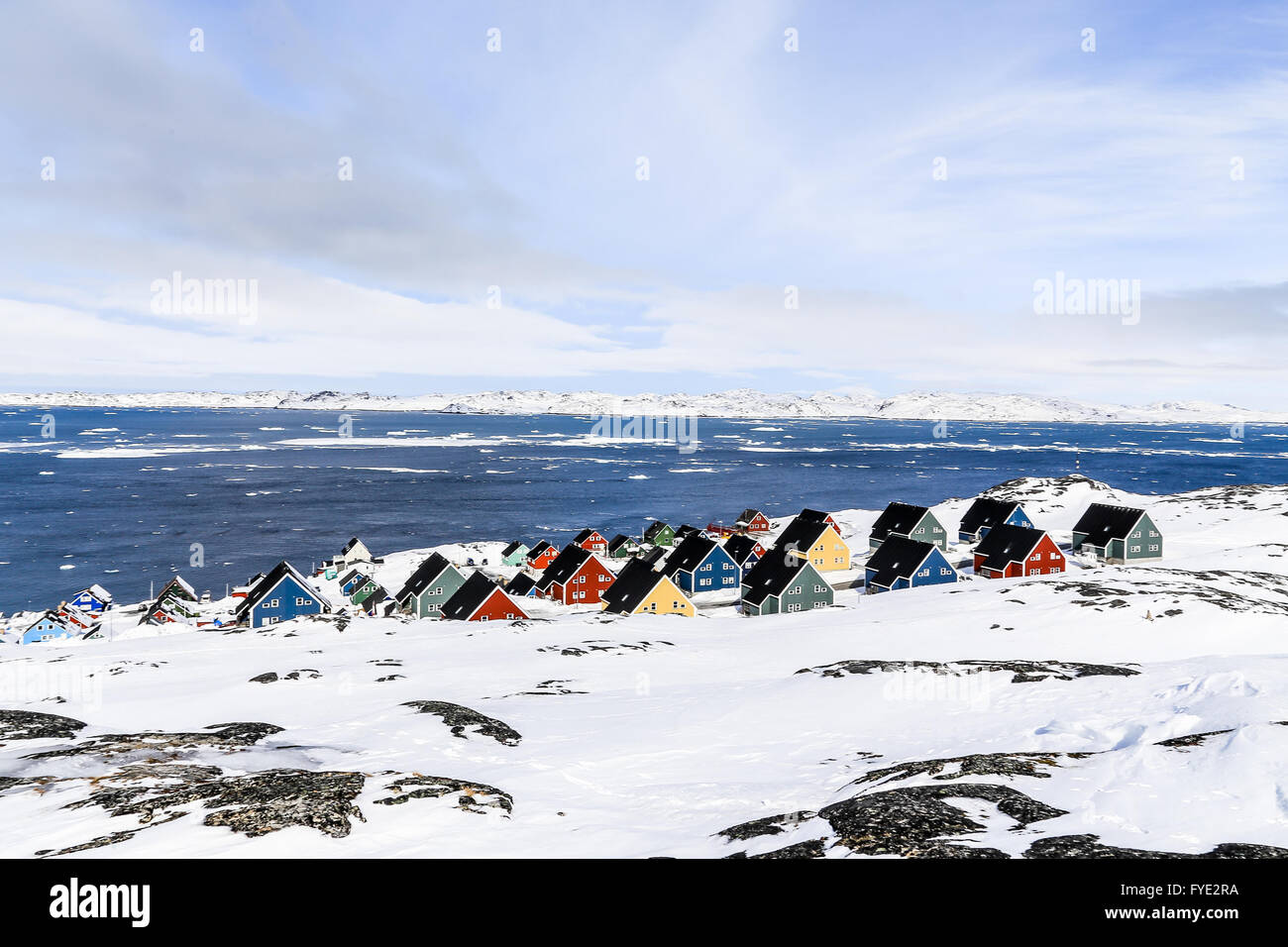 Sea inuit town hi-res stock photography and images - Alamy