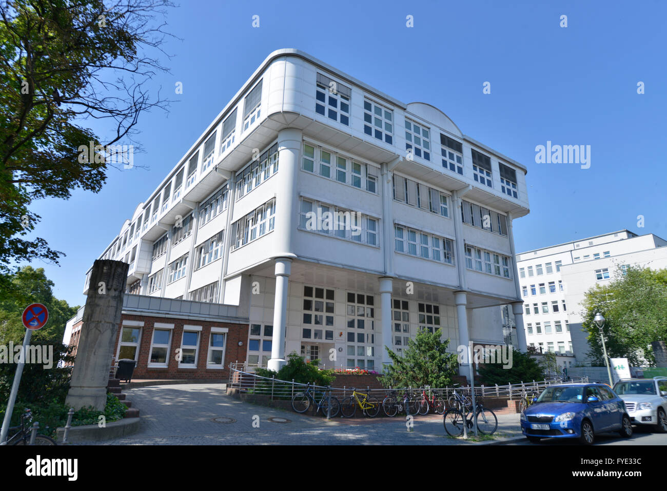 Caspar Theyß Straße 27 31 14193 Berlin
