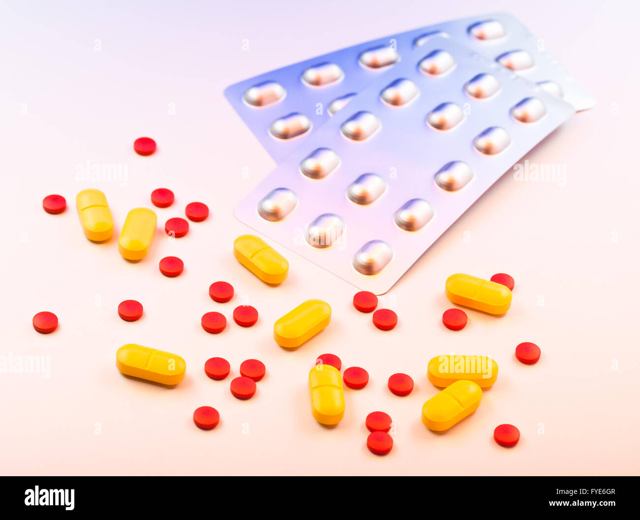 Medicinal pills piled up a bunch of closeup Stock Photo - Alamy