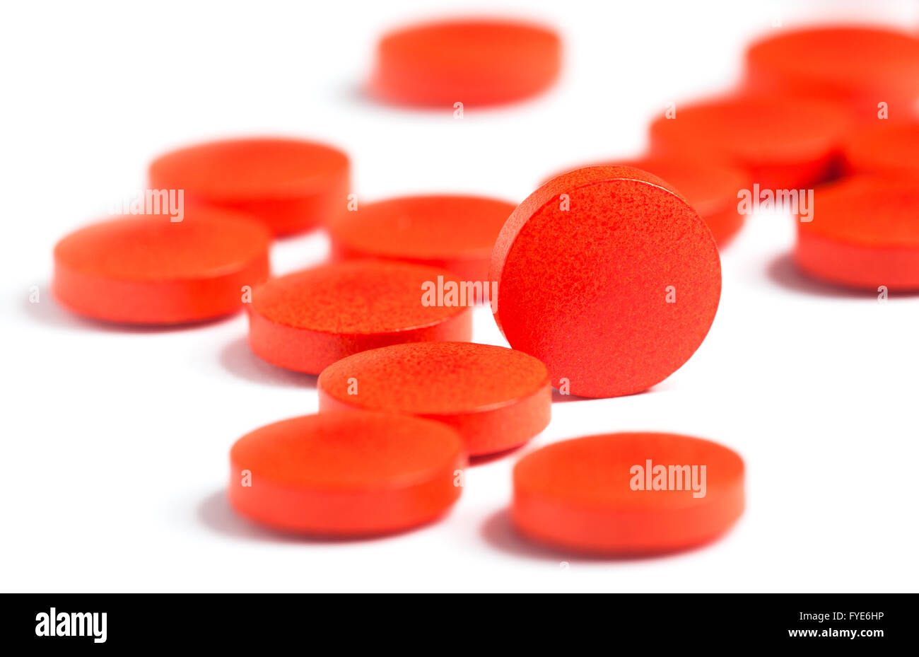 Medicinal pills piled up a bunch of closeup Stock Photo - Alamy