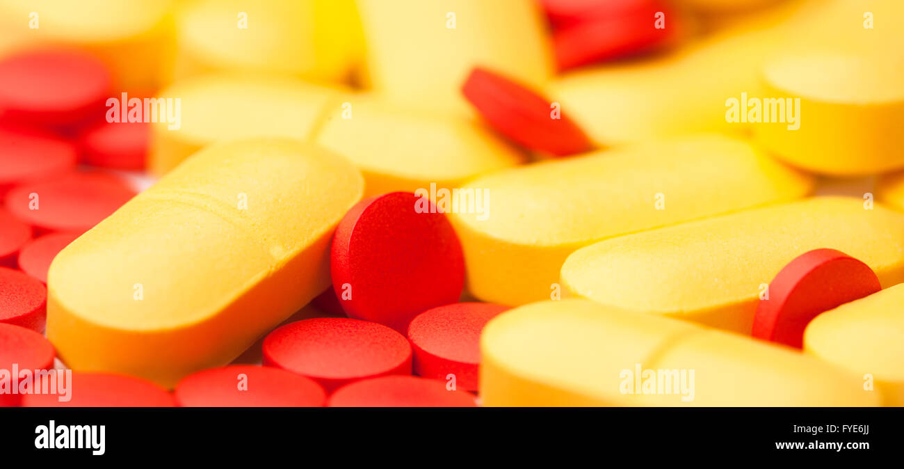 Medicinal pills piled up a bunch of closeup Stock Photo - Alamy