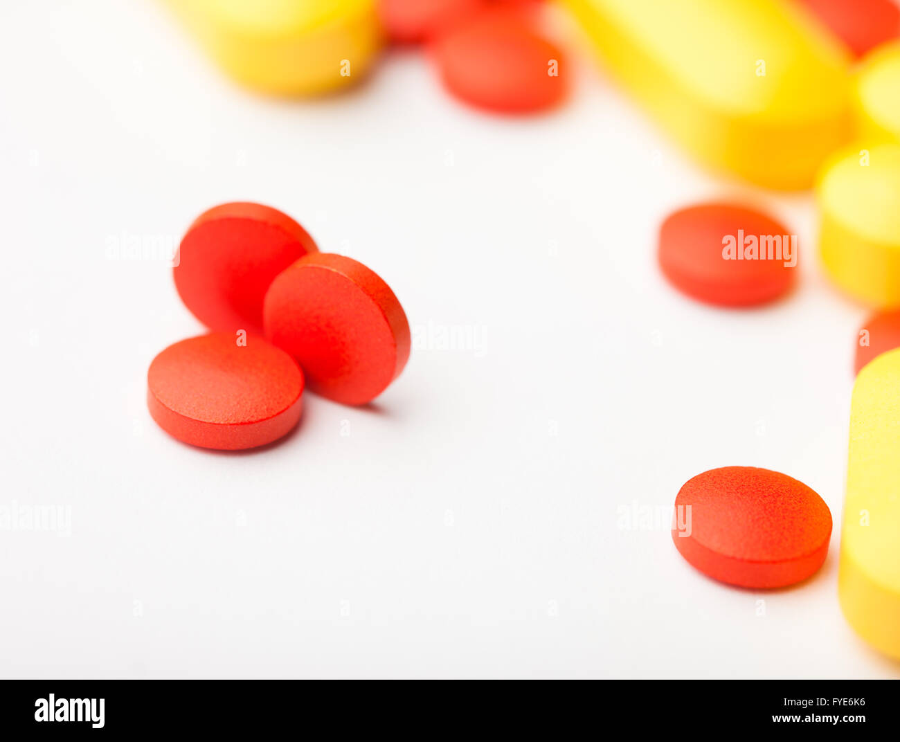 Medicinal pills piled up a bunch of closeup Stock Photo - Alamy
