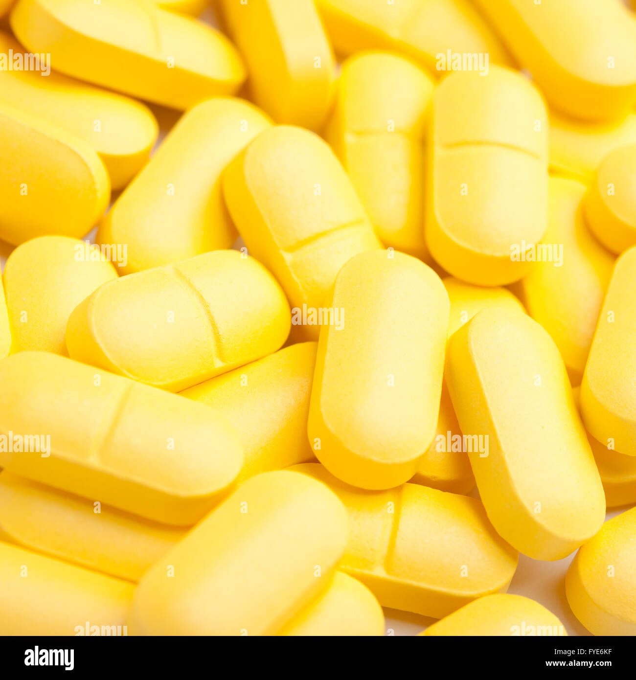 Medicinal pills piled up a bunch of closeup Stock Photo - Alamy