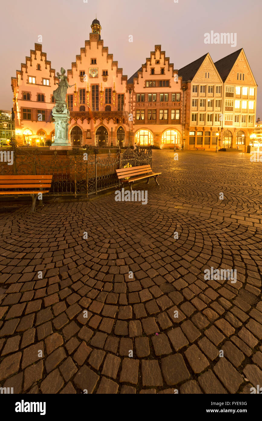 Empty roemer hi-res stock photography and images - Alamy