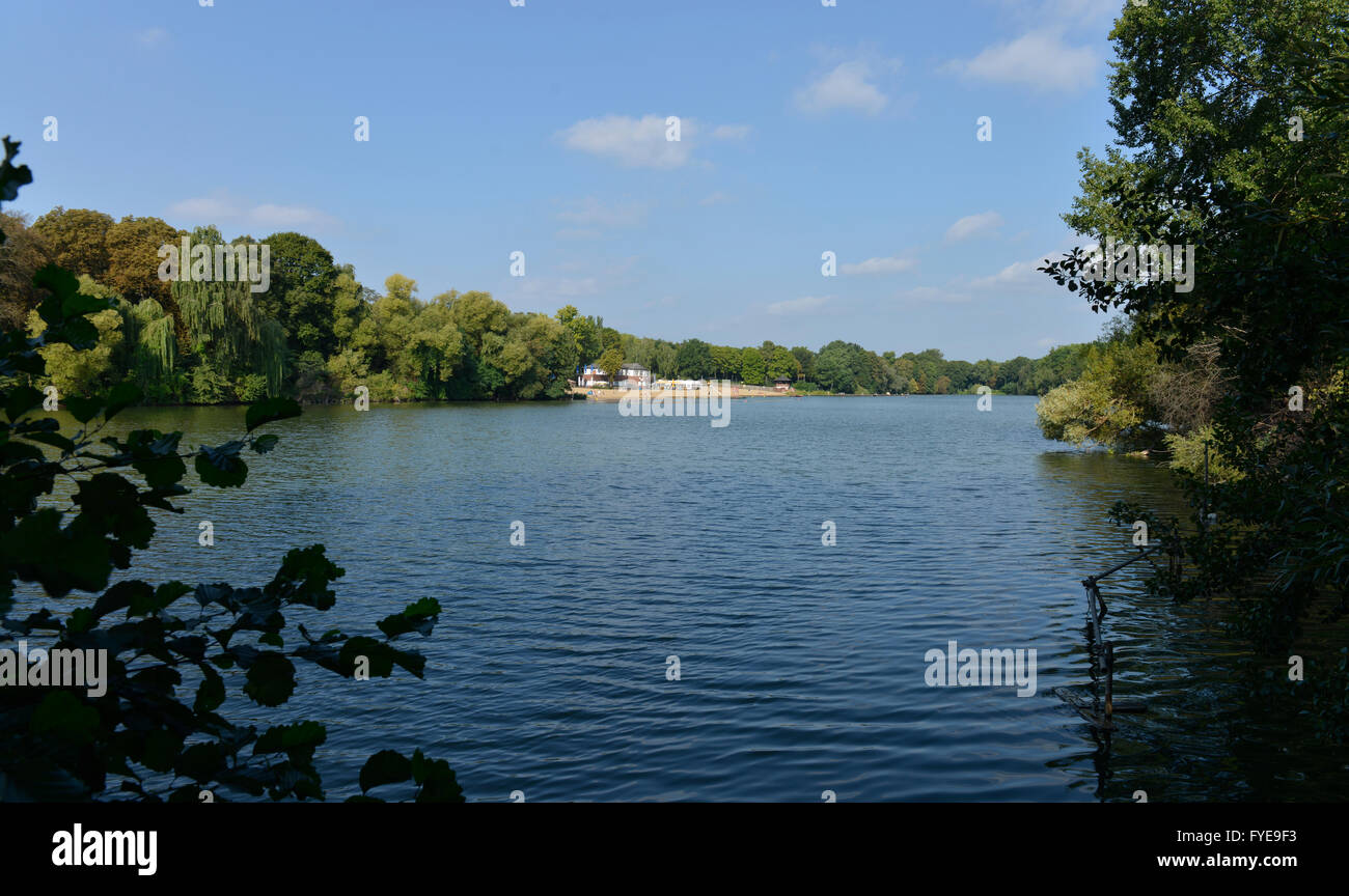 Ploetzensee, Charlottenburg, Berlin, Deutschland / Plötzensee Stock ...