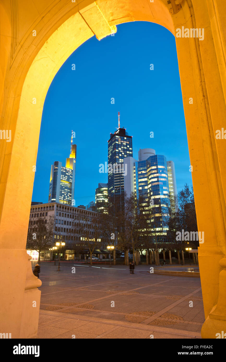 Opernplatz hi-res stock photography and images - Alamy