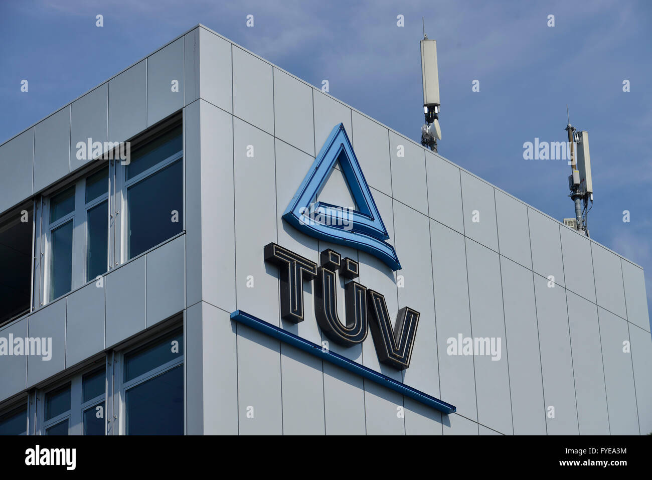 Tuv rheinland hi-res stock photography and images - Alamy