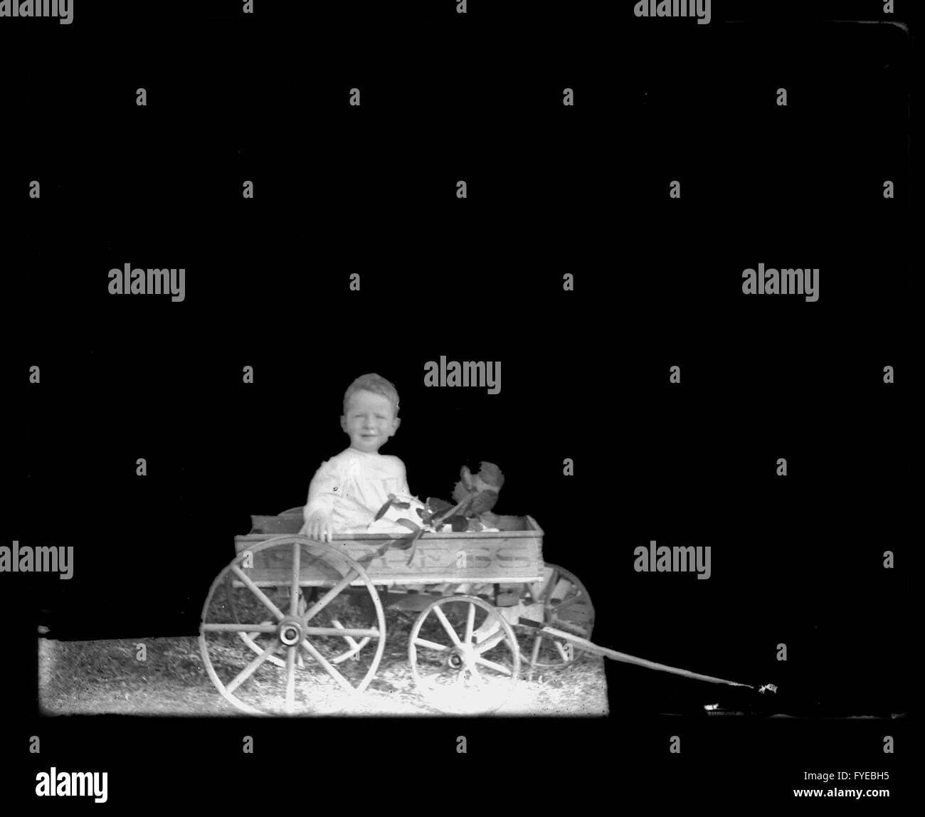 Victorian or edwardian wagon hi-res stock photography and images - Alamy