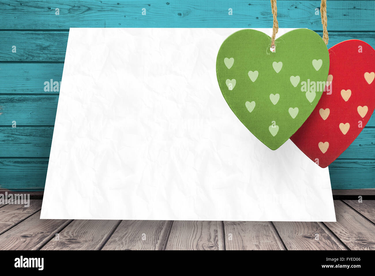 Hearts of paper hi-res stock photography and images - Alamy