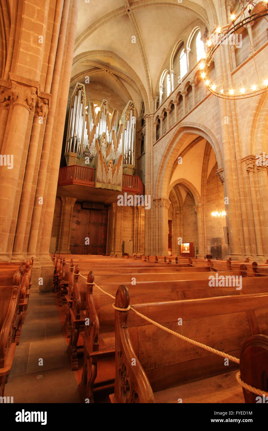 Organ inside the protestant Saint-Peter's cathedra Stock Photo - Alamy