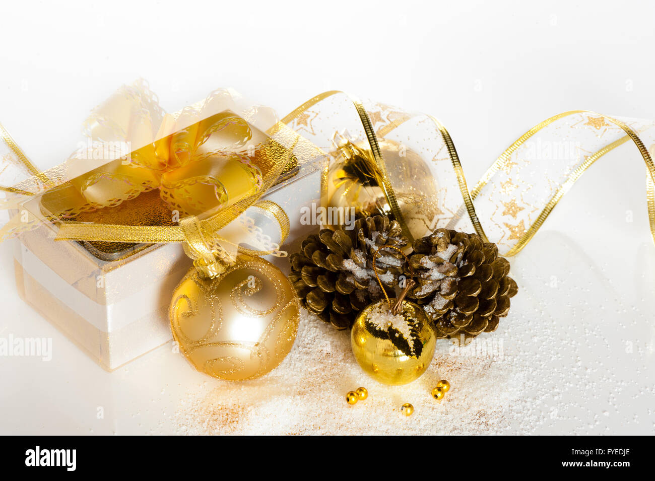Iphone gift hi-res stock photography and images - Alamy