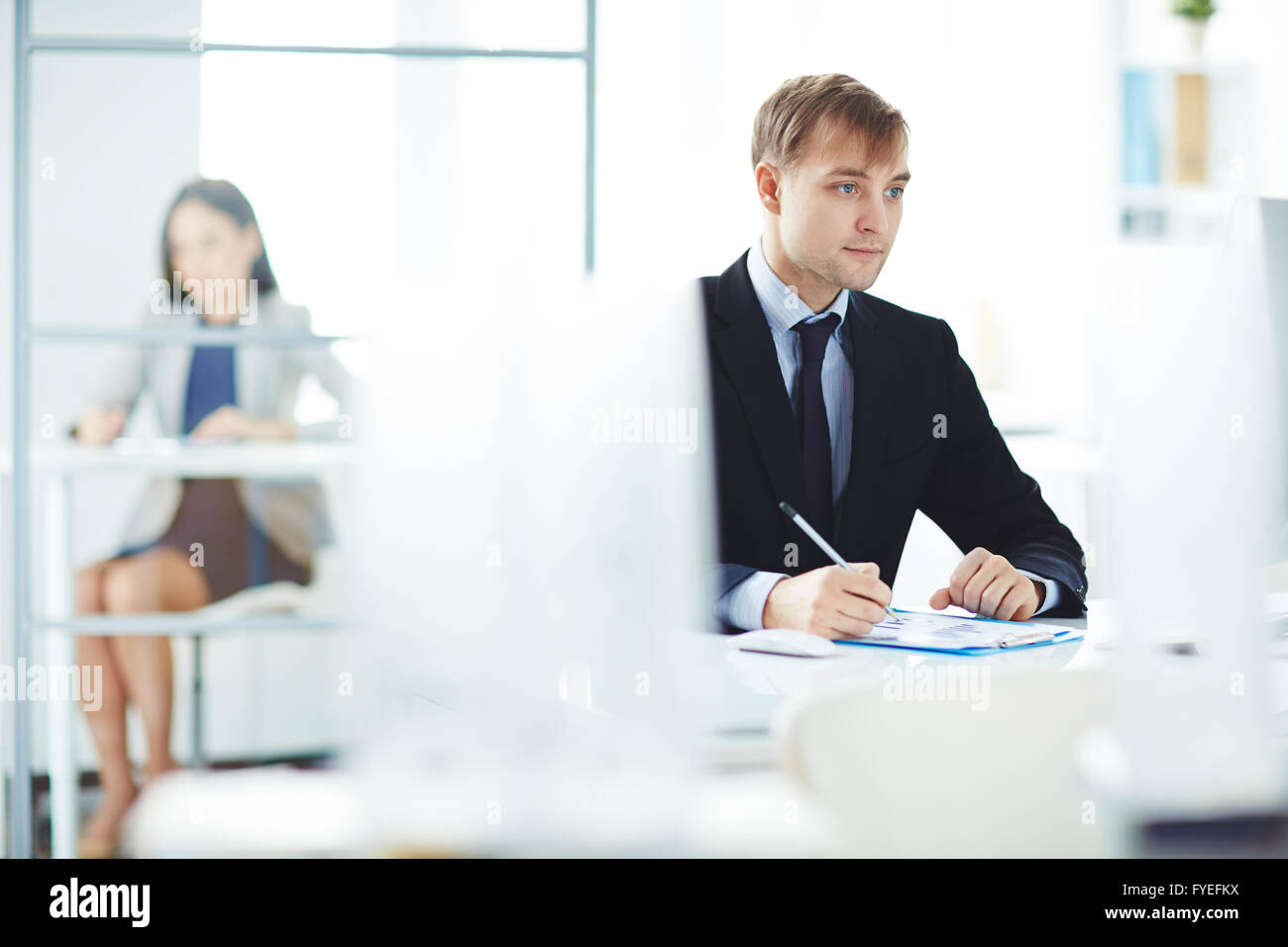 Busy successful businesspeople hi-res stock photography and images - Alamy