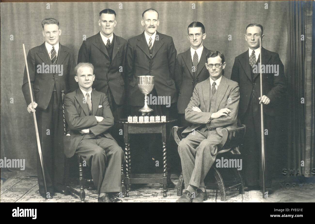 History snooker hi-res stock photography and images - Alamy
