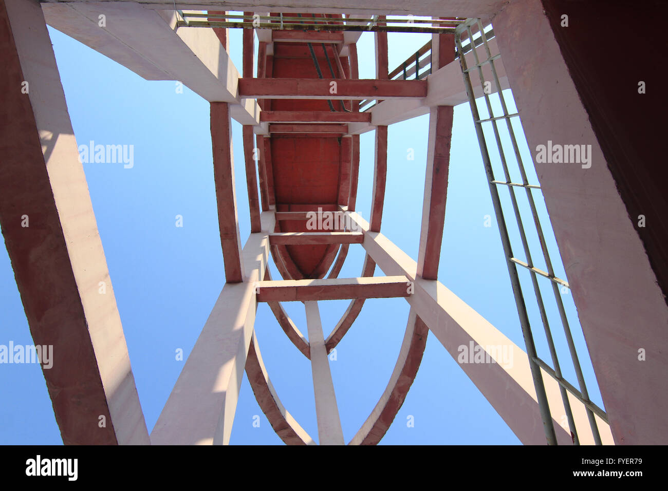 Cement water tank hi-res stock photography and images - Alamy