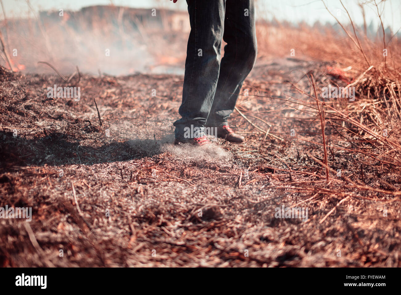 Legs fire hi-res stock photography and images - Alamy