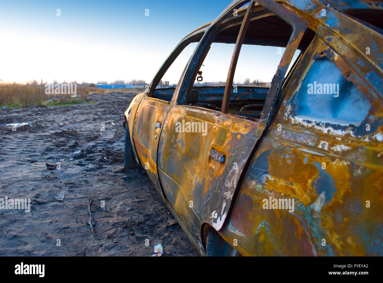 Car collision and smoke hi-res stock photography and images - Alamy