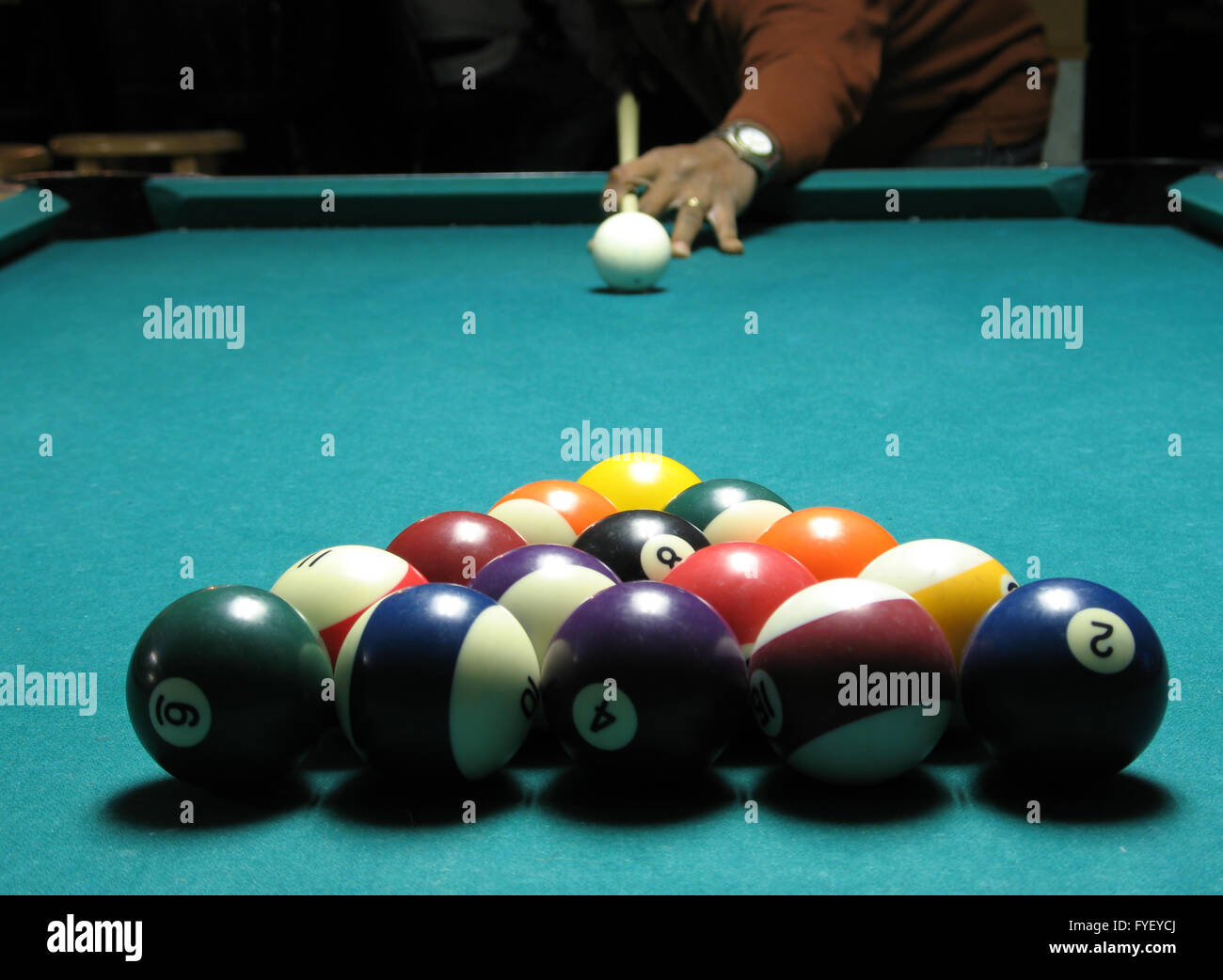 Breaking pool balls hi-res stock photography and images - Alamy