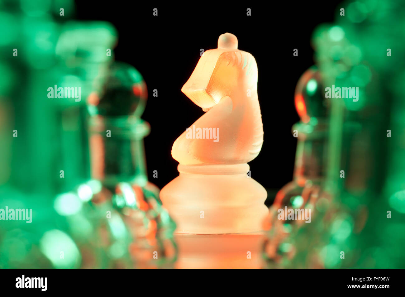 Rook black chess piece red hi-res stock photography and images - Alamy