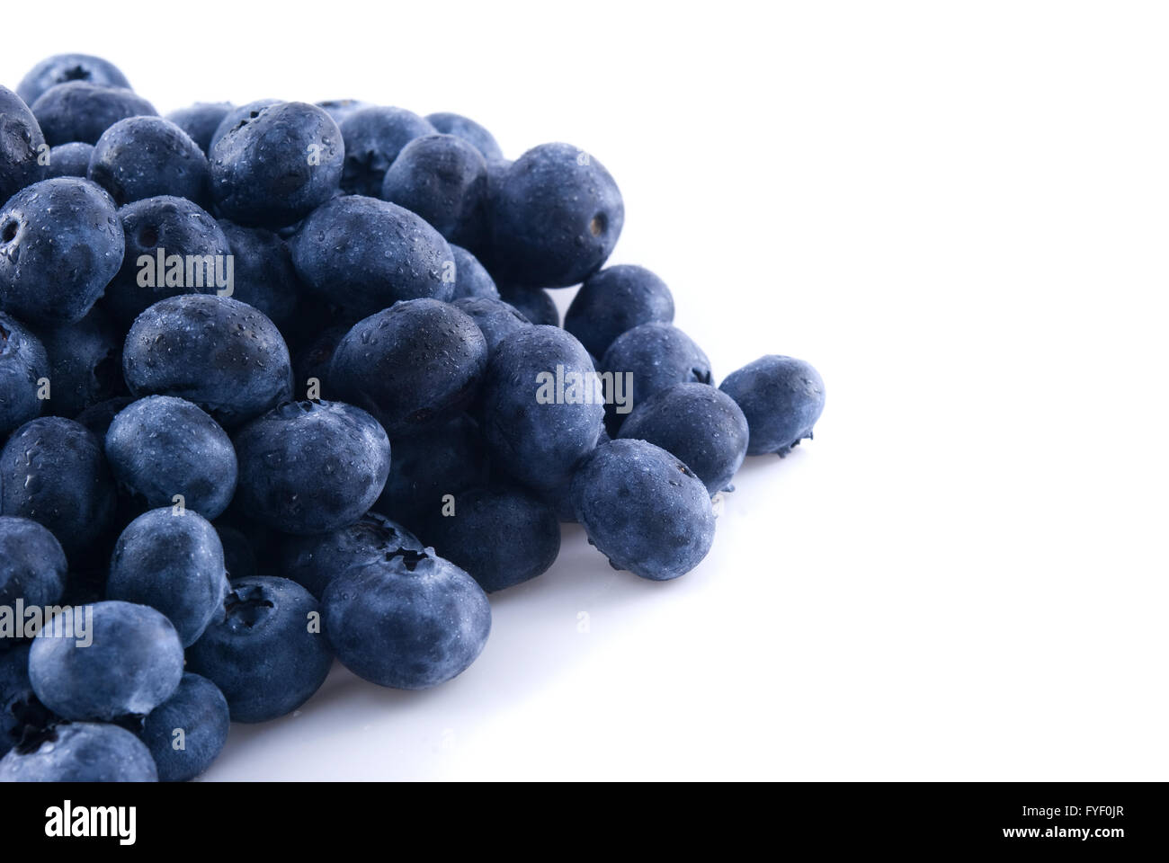 Small pile of blueberries hi-res stock photography and images - Alamy