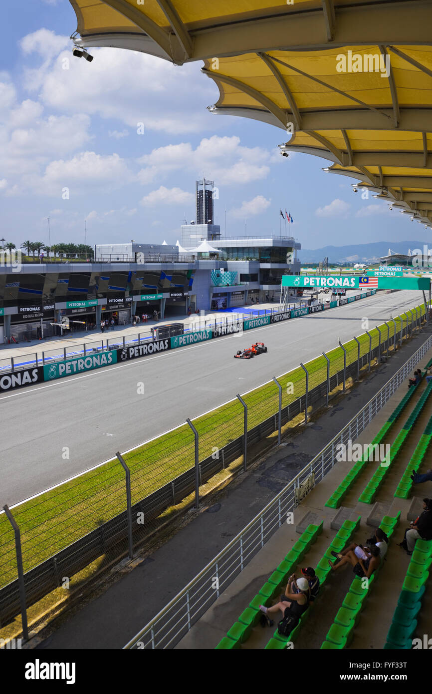 Marussia virgin formula one team hi-res stock photography and images ...