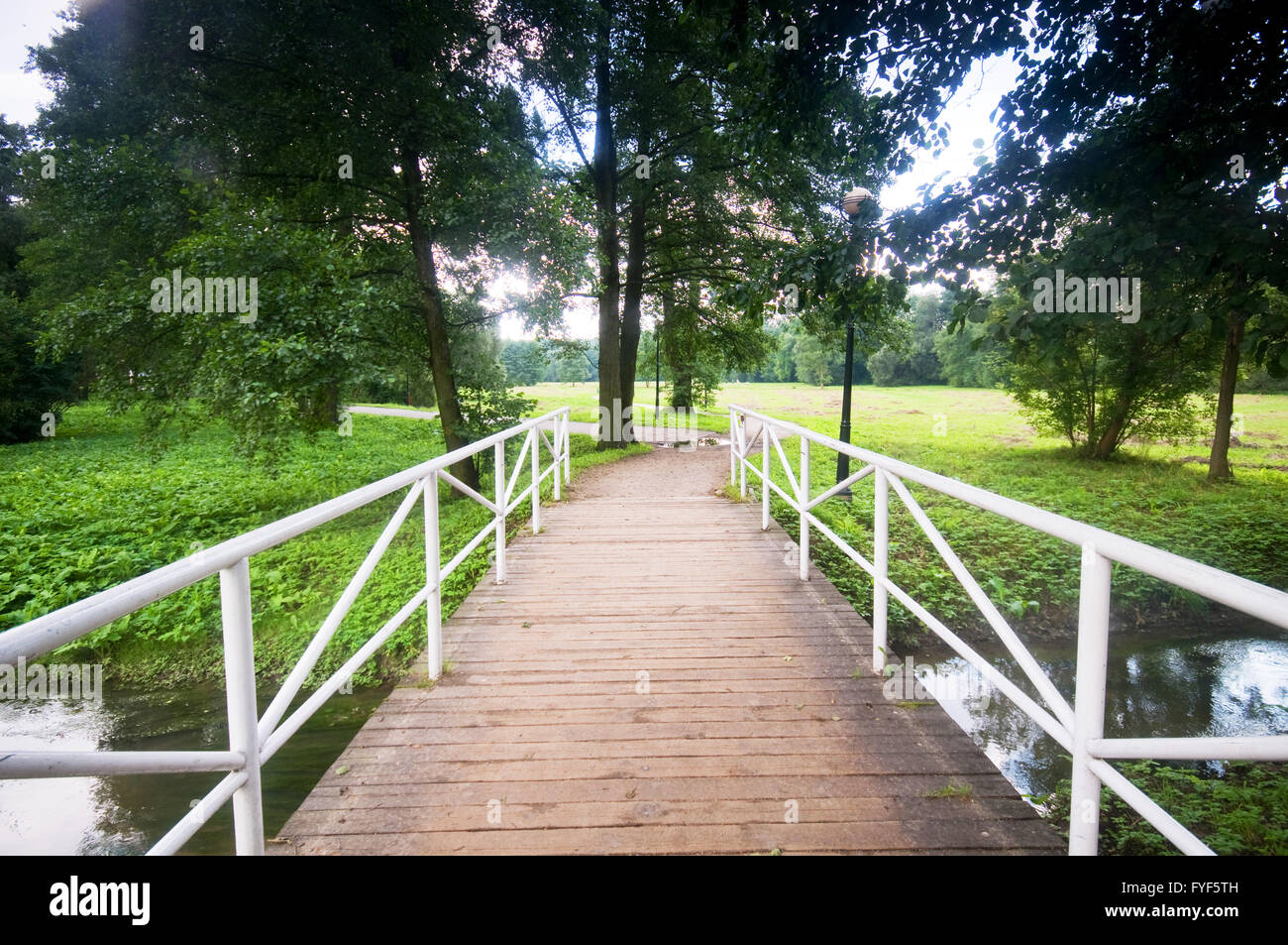 Bridge in rural area hi-res stock photography and images - Alamy