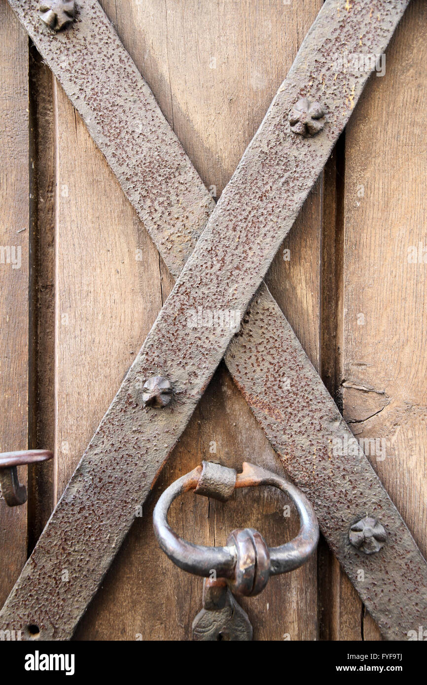 Medieval Door lock Stock Photo - Alamy