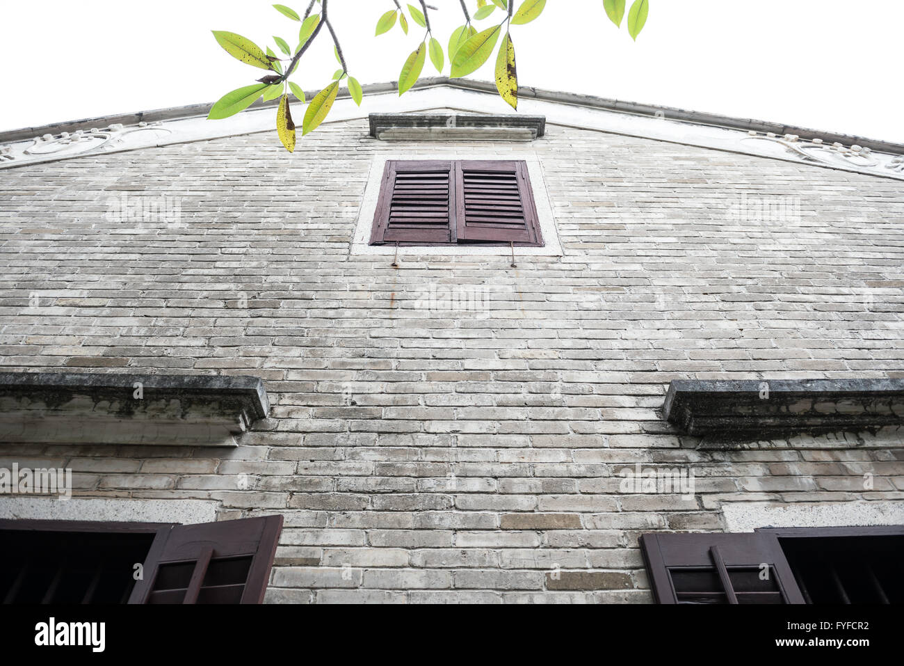 Beautiful old chinese building hi-res stock photography and images - Alamy