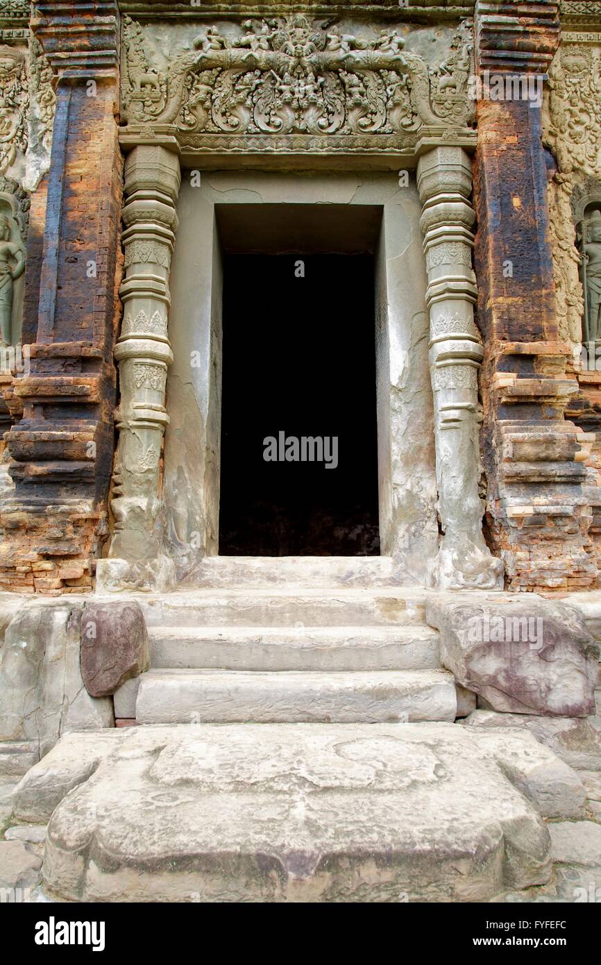 Perah Ko Temple. Cambodia Stock Photo - Alamy