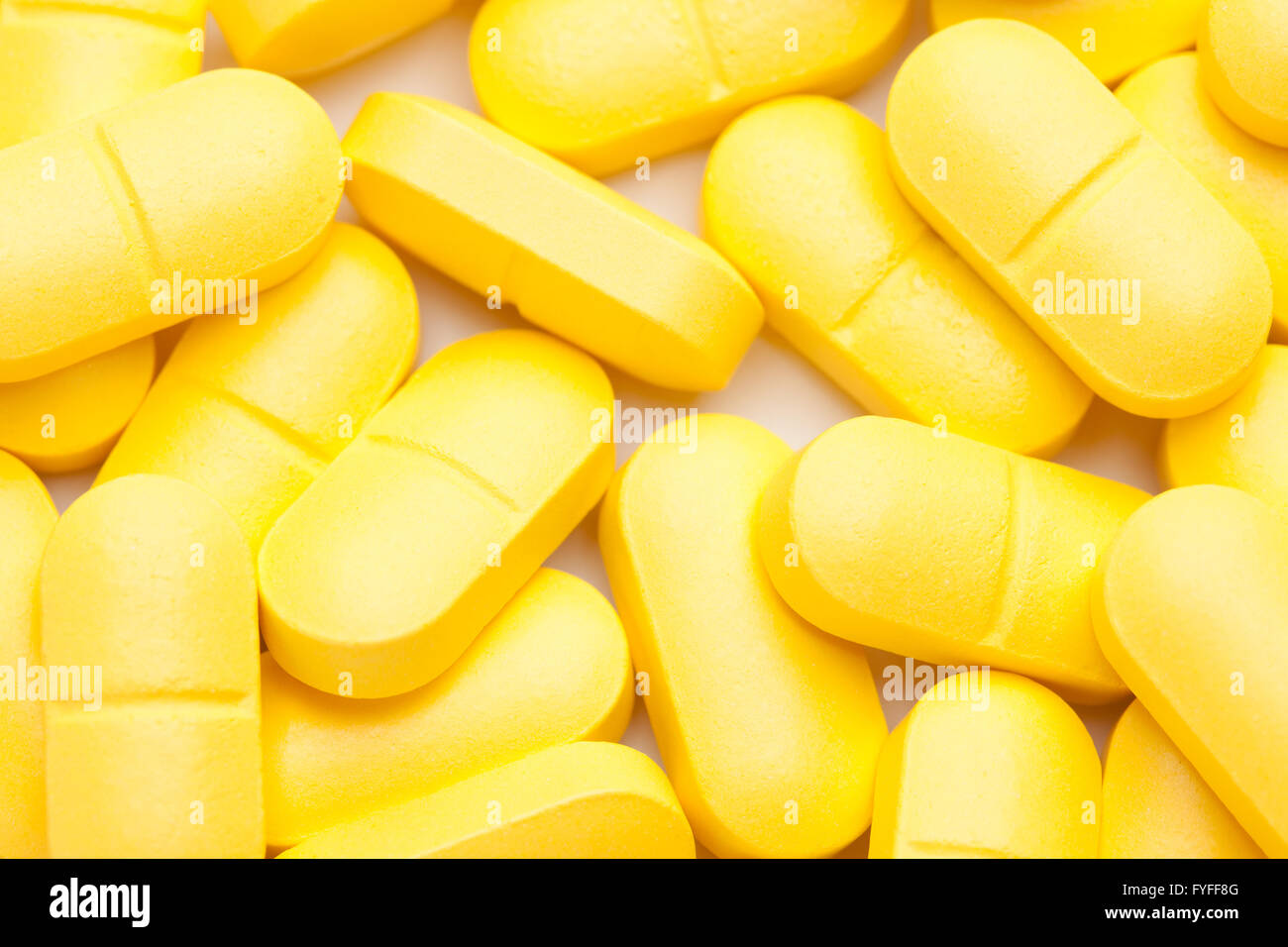 Medicinal pills piled up a bunch of closeup Stock Photo - Alamy
