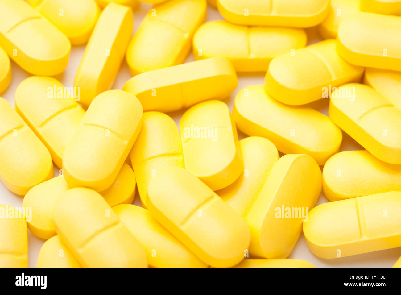 Medicinal pills piled up a bunch of closeup Stock Photo - Alamy