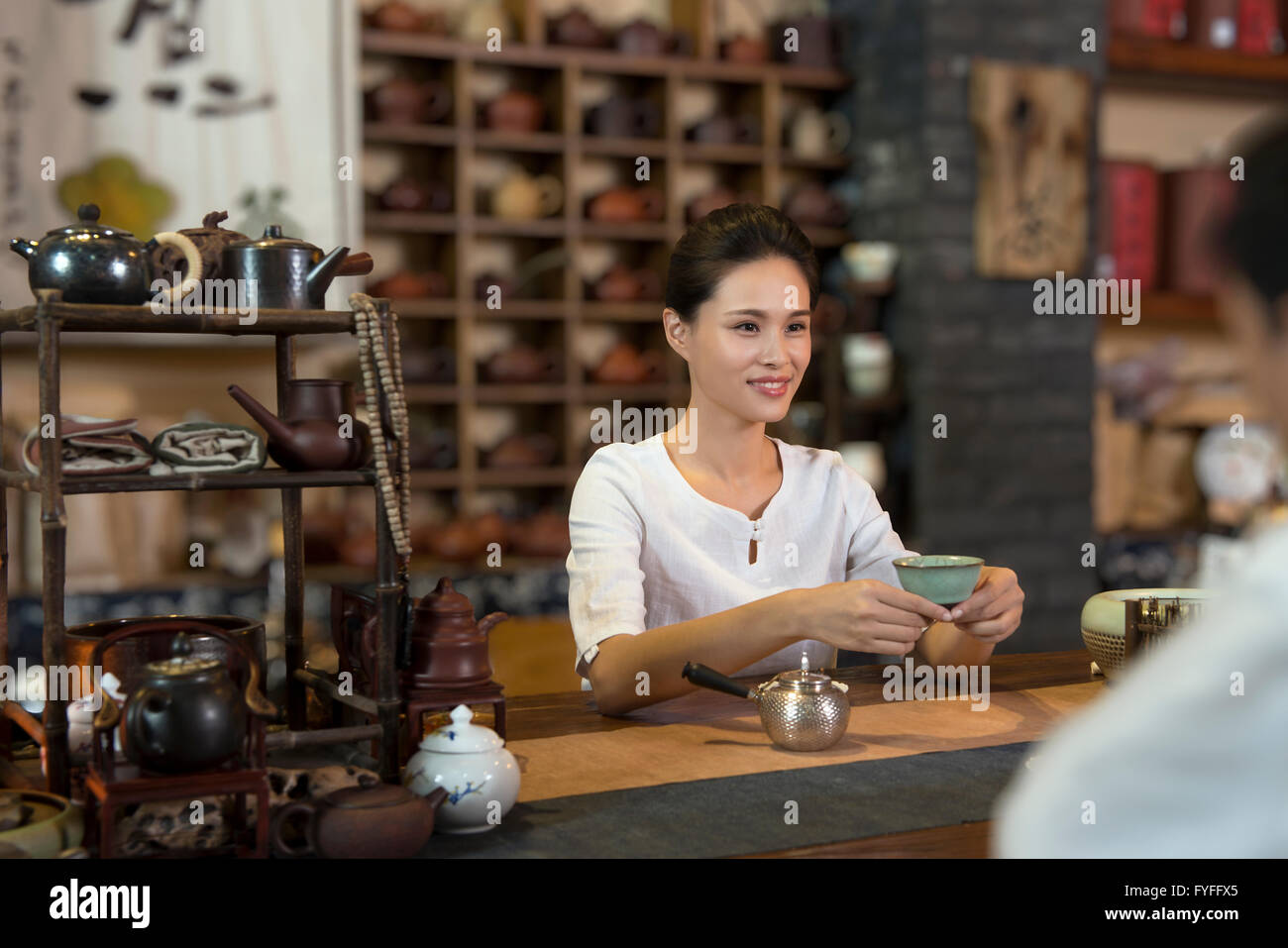 Chinese tea house serving hi-res stock photography and images - Alamy