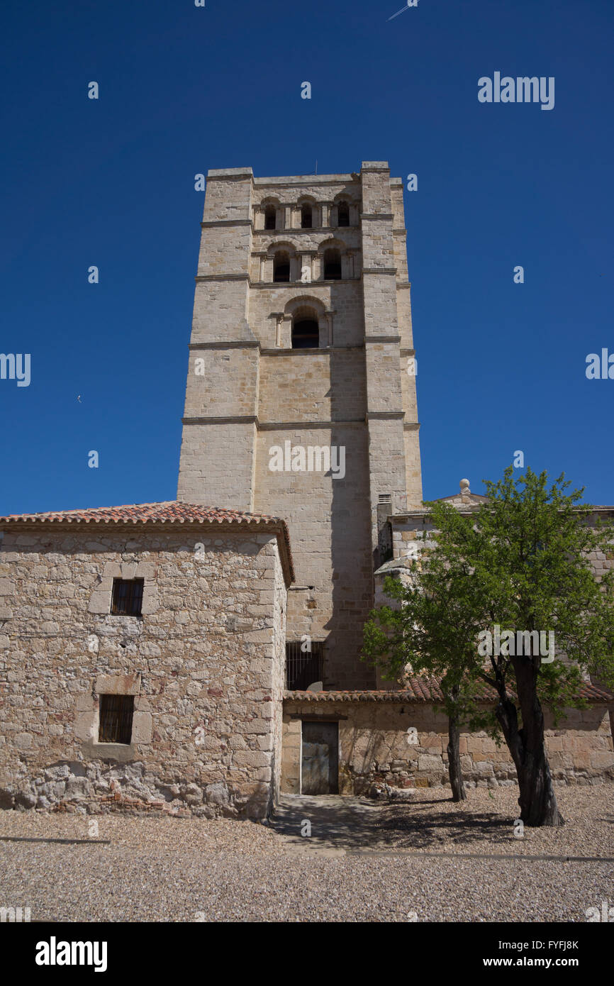 View of the bell tower of Zamora Cathedral form Zamora castle gardens ...