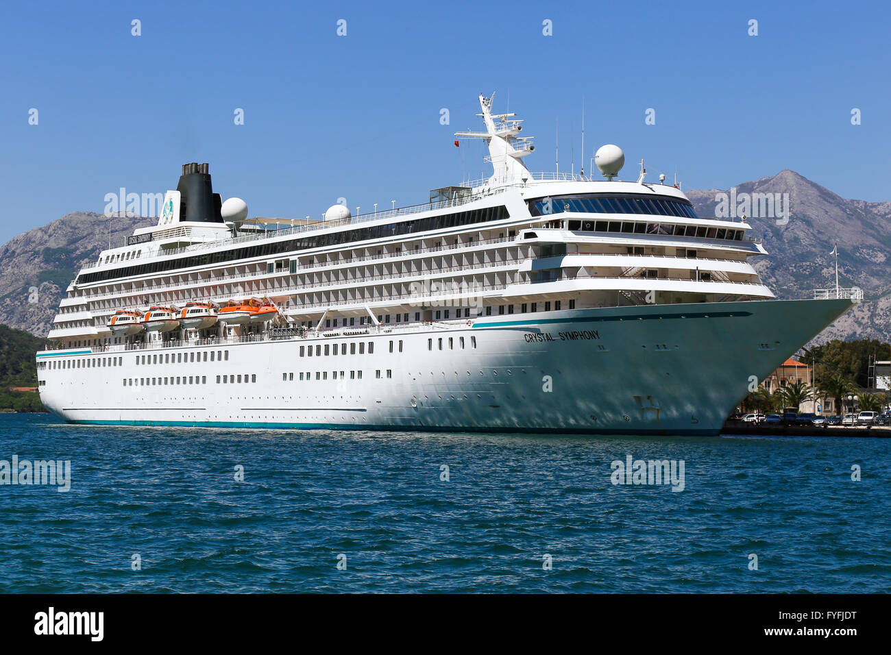 Crystal symphony hi-res stock photography and images - Alamy