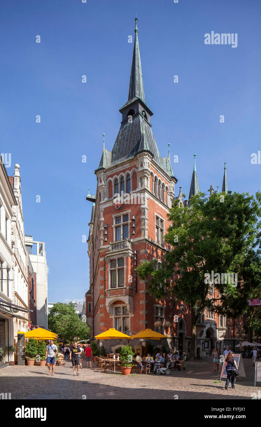 Old town hall at the market square, Oldenburg in Oldenburg, Lower ...