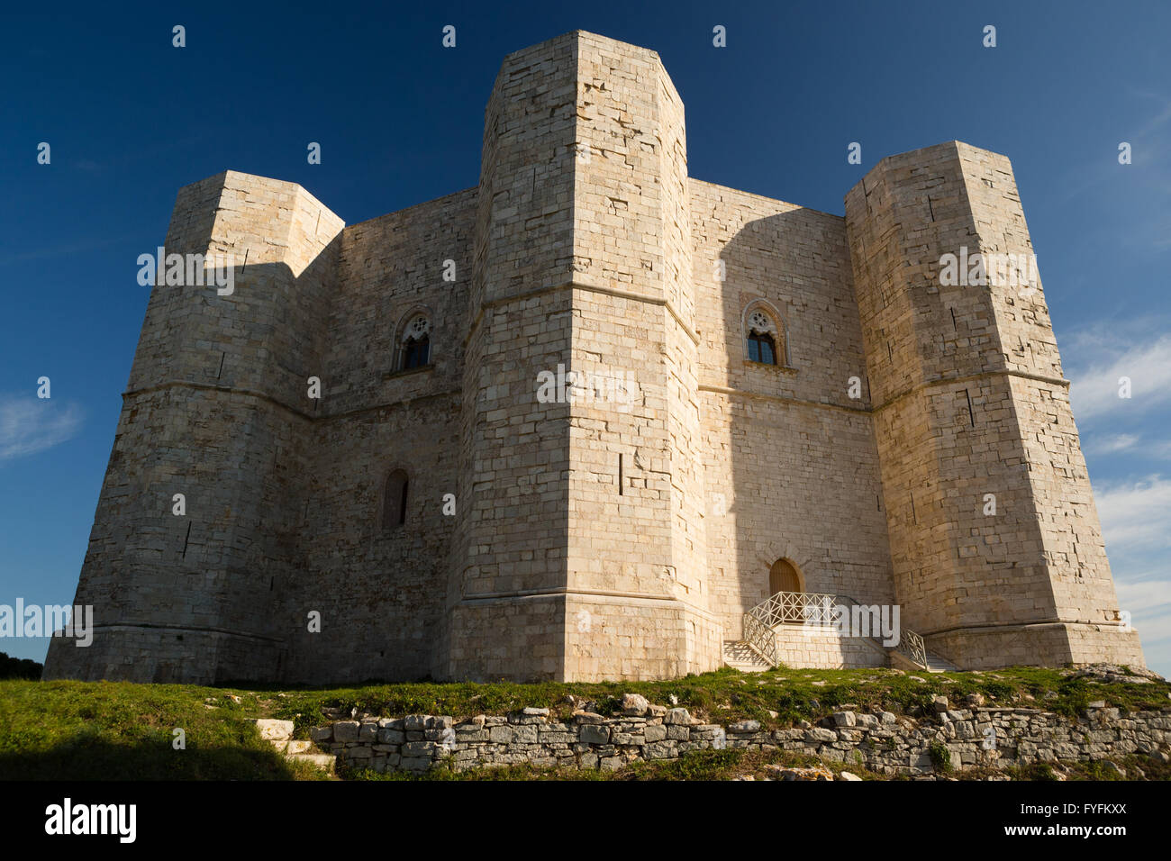 Castel del Monte castle, Andria, Apulia (Puglia), Italy Stock Photo - Alamy