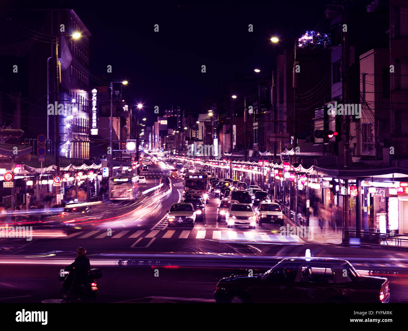 Shijo Street Kyoto Stock Photos & Shijo Street Kyoto Stock Images - Alamy