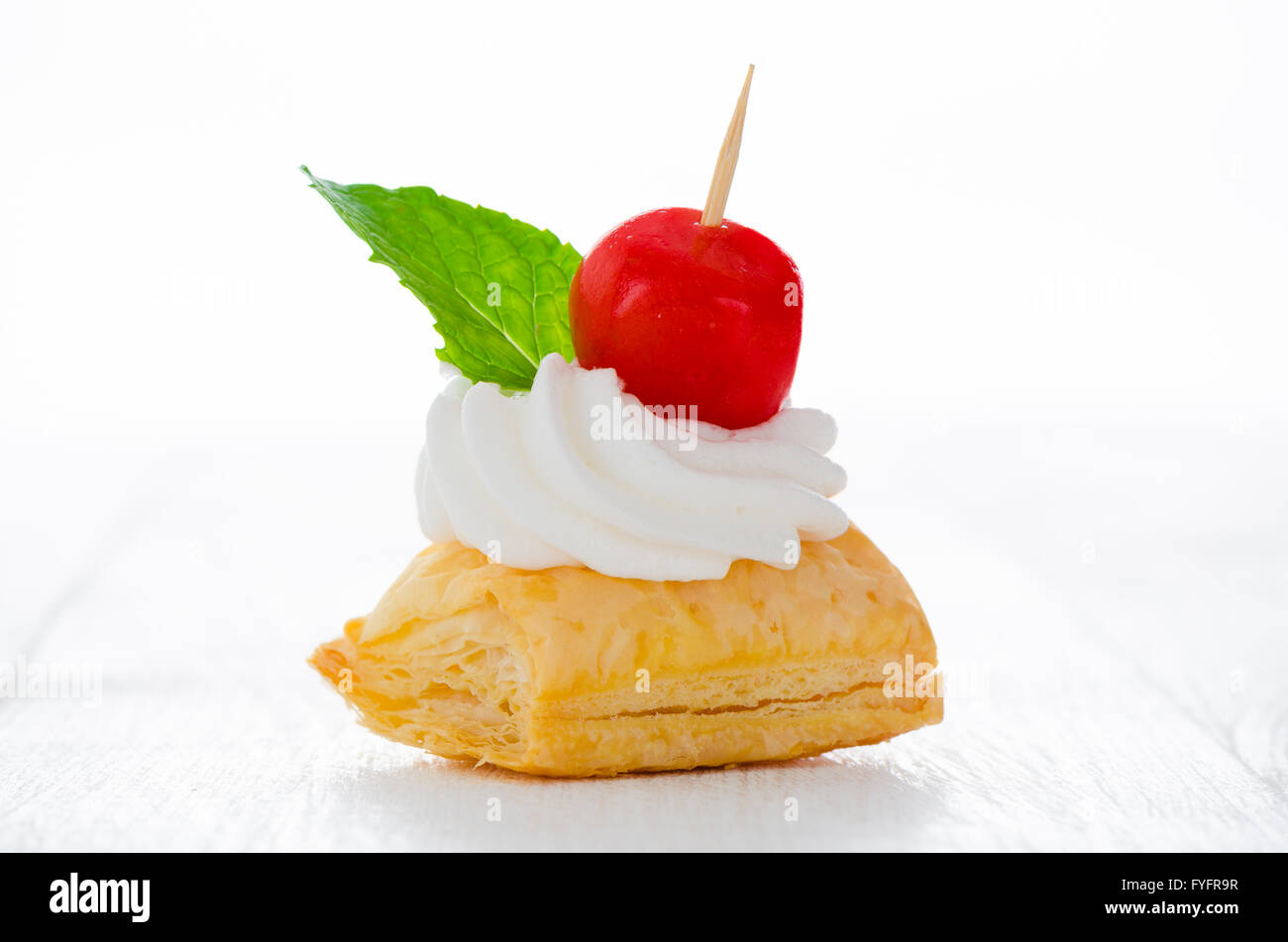 Puff square hi-res stock photography and images - Alamy