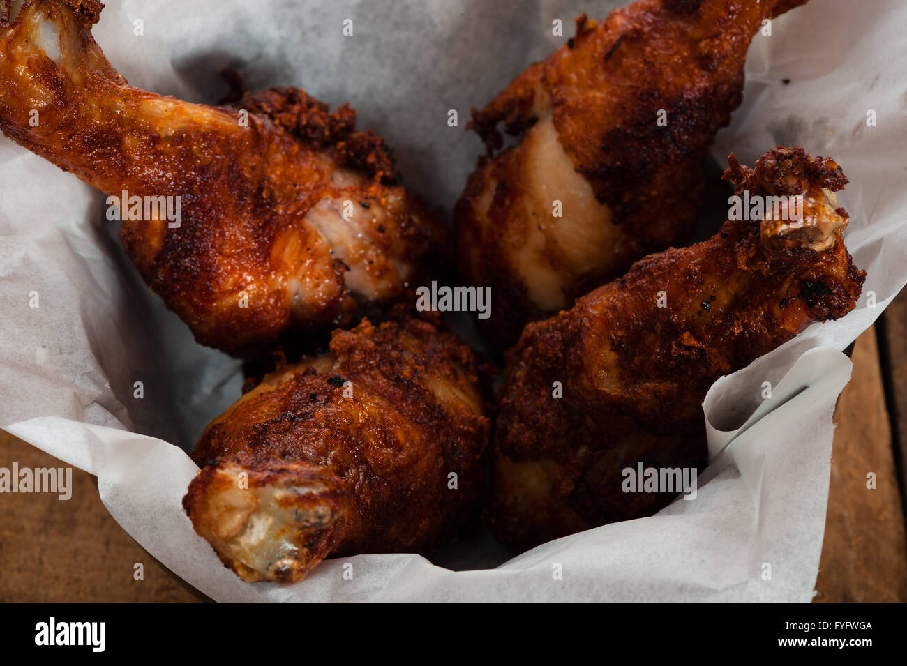 Spicy marinated chicken drumsticks hi-res stock photography and images ...