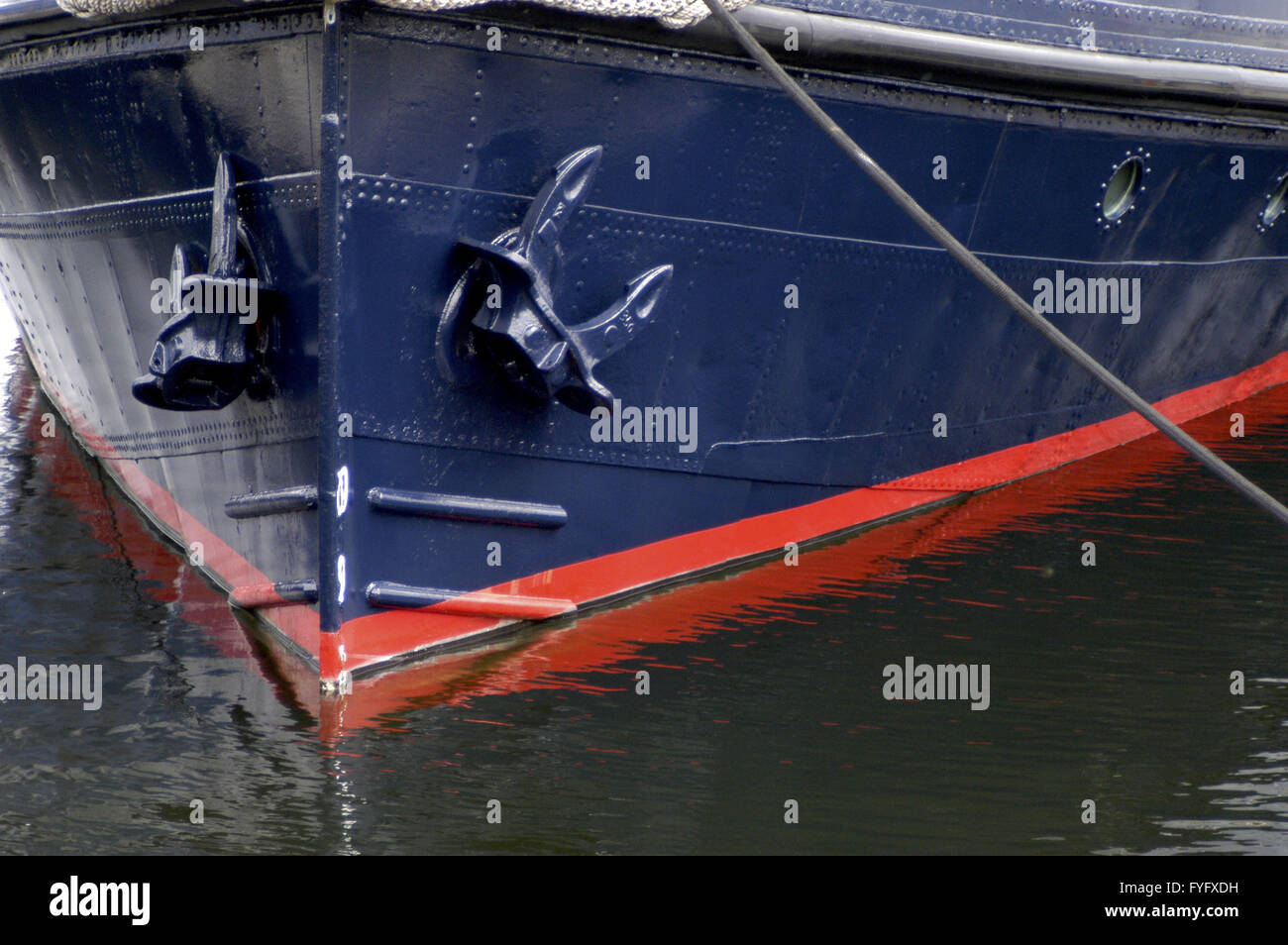 Bow fishing boat hi-res stock photography and images - Alamy