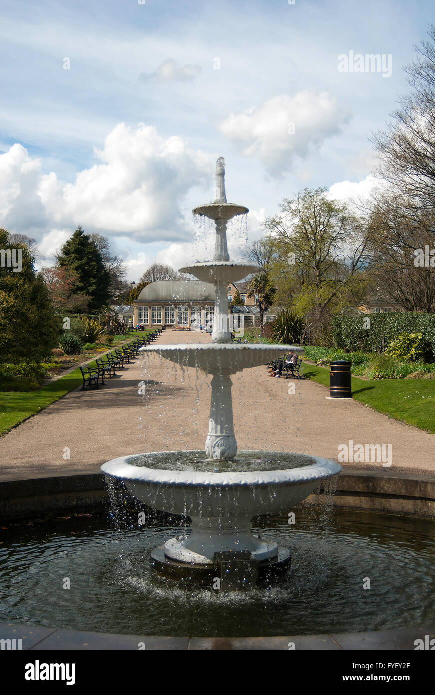 Water fountain in sheffield city hi-res stock photography and images ...