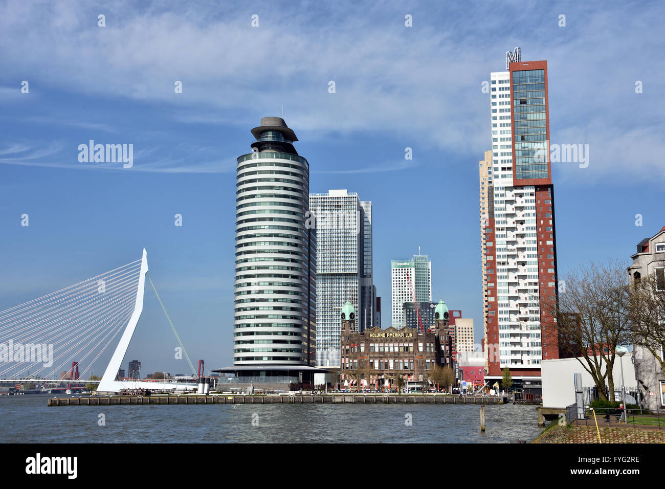 World Port Center ( Kop van Zuid ) Montevideo hotel New York Rotterdam ...