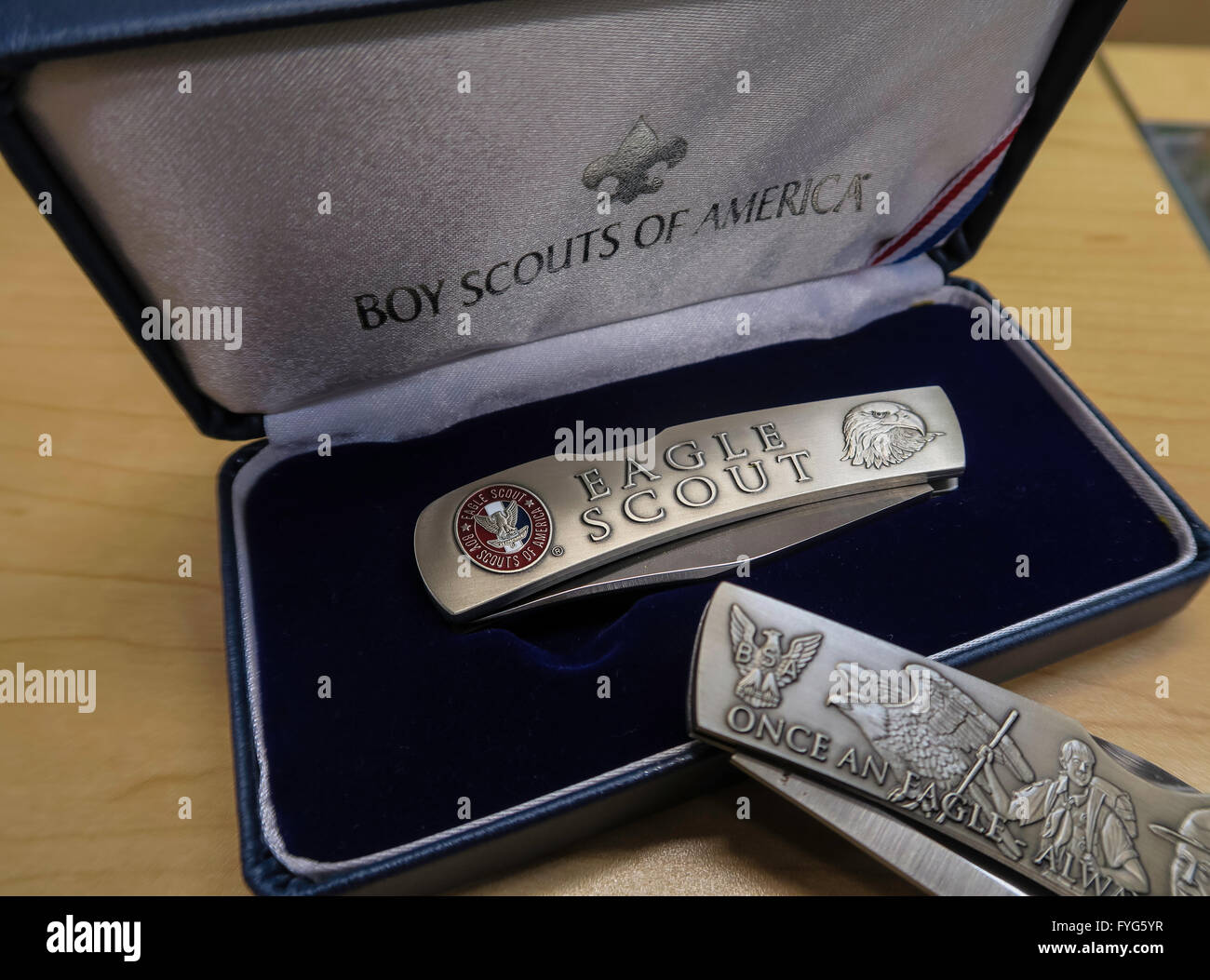 Boy scout knife hi-res stock photography and images - Alamy