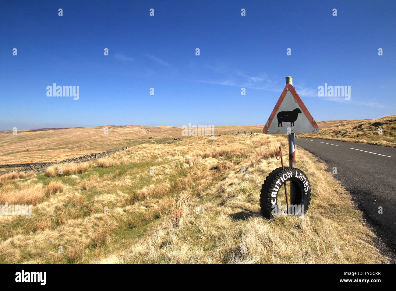 road sign on a rural road Stock Photo - Alamy