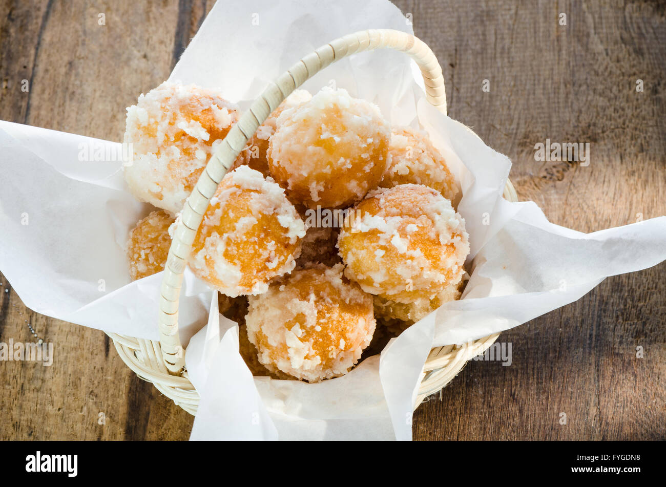 Deep fried cheese balls hi-res stock photography and images - Alamy