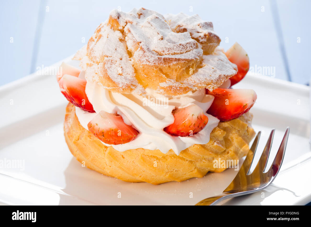 Cream puff blue hi-res stock photography and images - Alamy