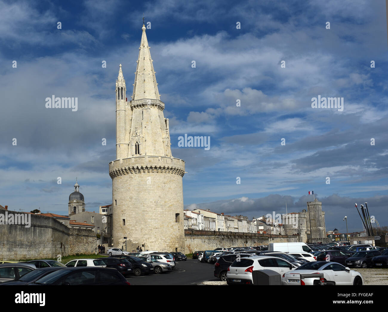 Old Port walls historic harbour Stock Photo - Alamy
