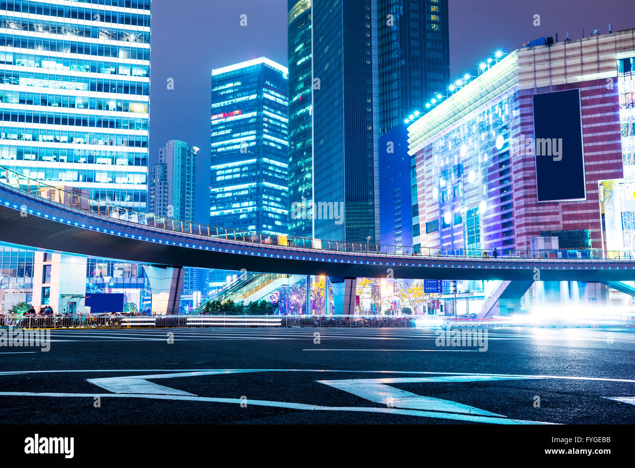 night scene of modern city Stock Photo - Alamy