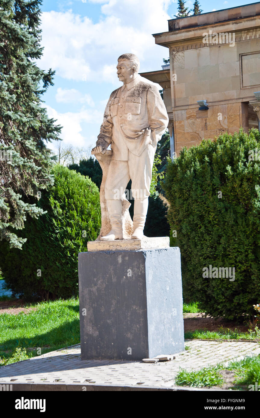 Monument of joseph stalin hi-res stock photography and images - Alamy